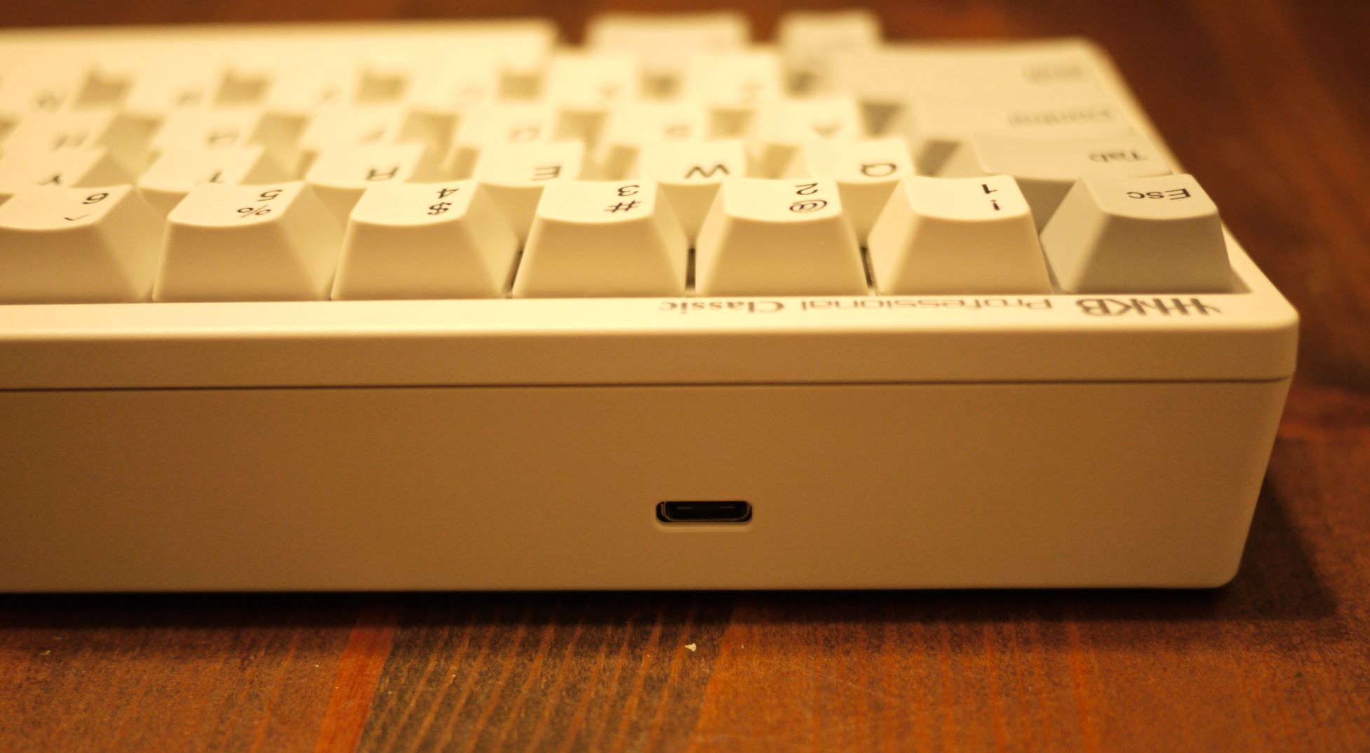 【HHKB Classicレビュー】汎用性を犠牲にして入力しやすさを追求したHHKB - YashuLog